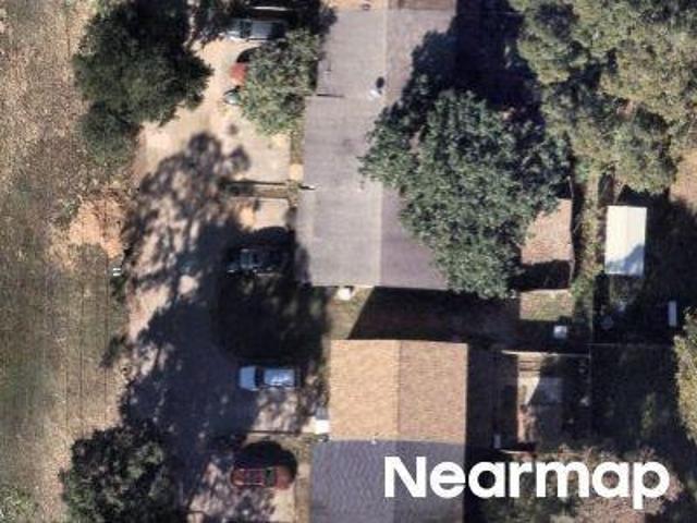 N Fairfield Dr