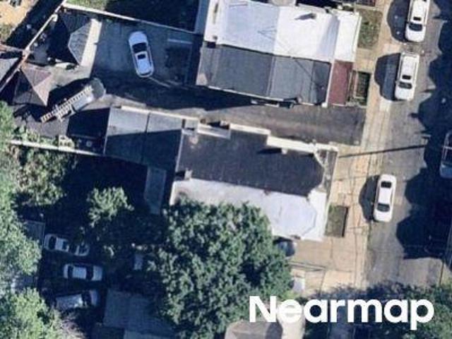 N Fairhill St