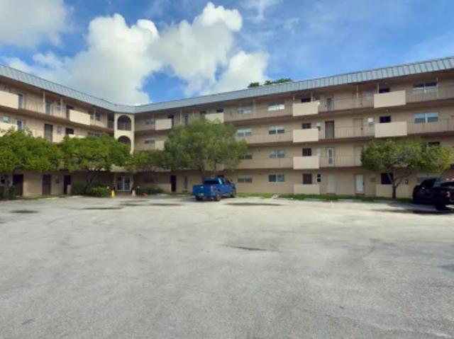 N Falls Circle Dr Apt 207