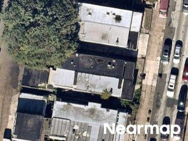 N Felton St