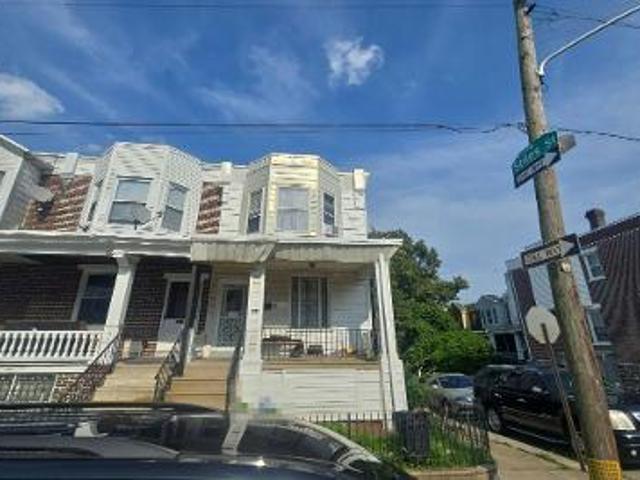 N Felton St