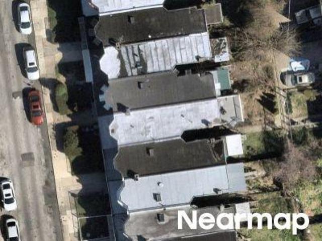 N Felton St