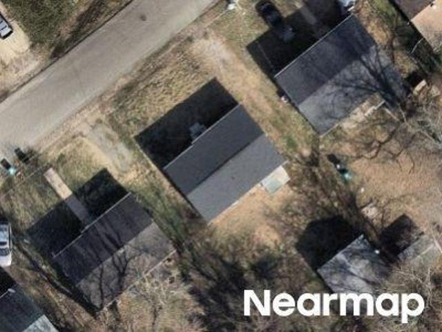 N Fern Ave