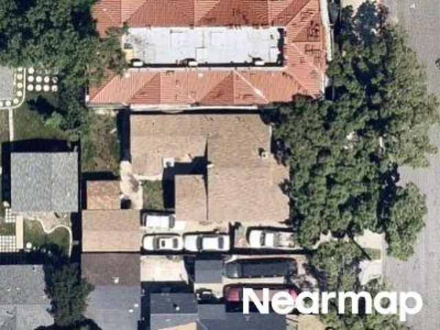 N Fern Ave