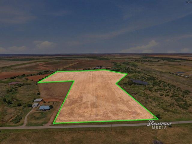 N Fm 368, Iowa Park, TX 76367