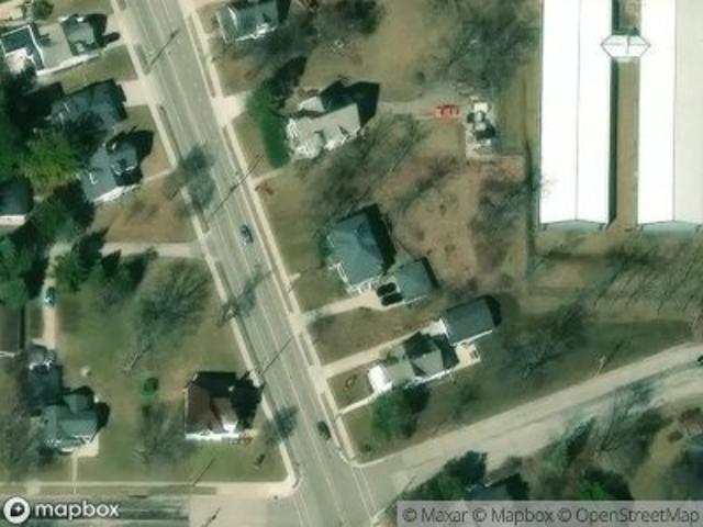 N Fond Du Lac Ave