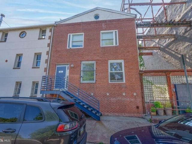 N Front St, Philadelphia, Home For Sale