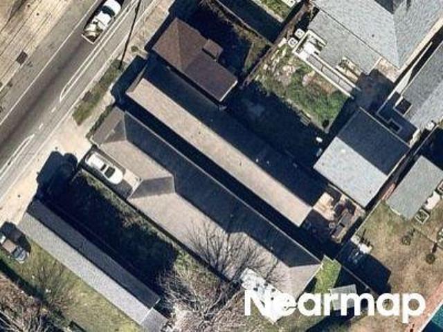 N Galvez St