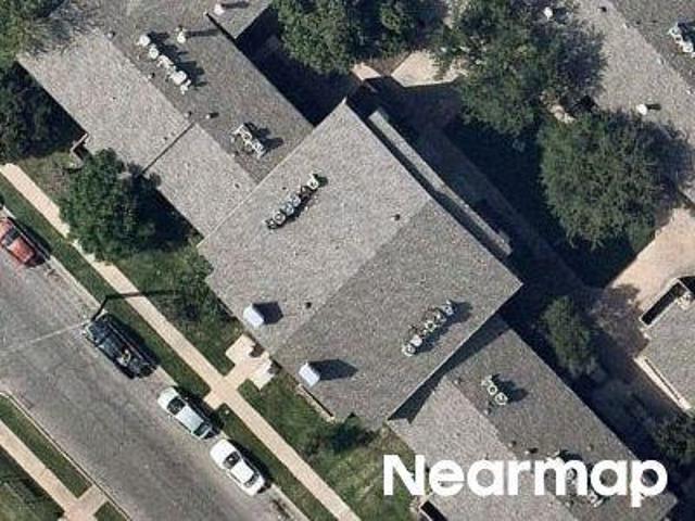 N Garrett Ave