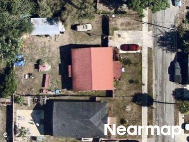N Garrison St