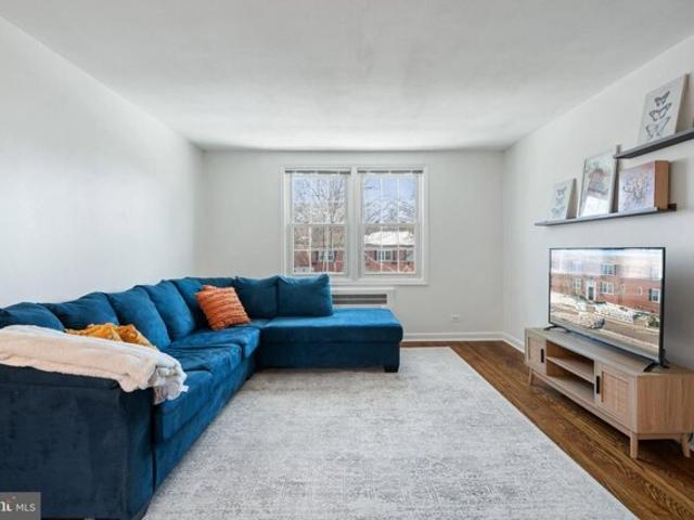 N George Mason Dr Unit, Arlington, Condo For Sale