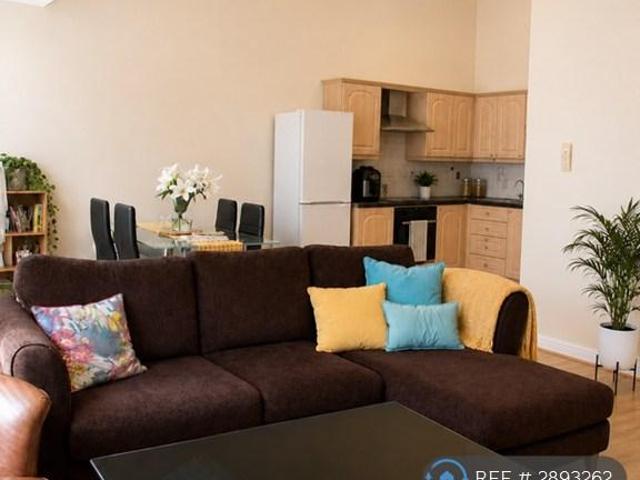 N. George Street, Salford, M3 2 bed flat to rent £1,150 pcm £265 pw