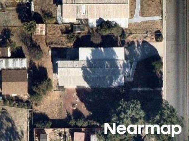 N Gilbert St