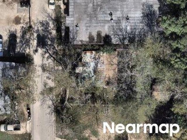 N Goodrich St