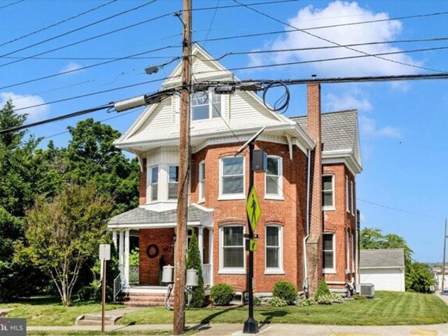 N Grant St, Waynesboro, Home For Sale