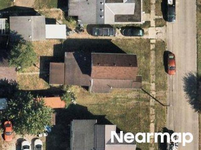 N Grand Ave