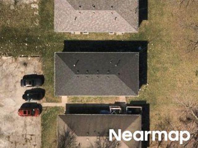 N Grand Ave