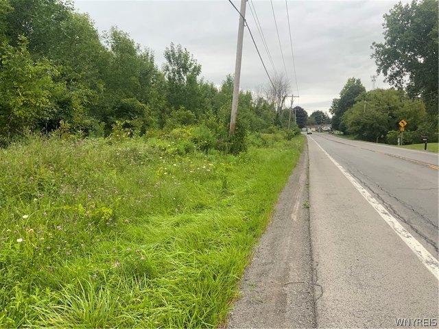 N Gravel, Medina, NY 14103