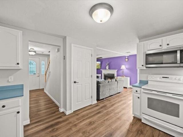 N Grove St, Middleboro, Home For Sale