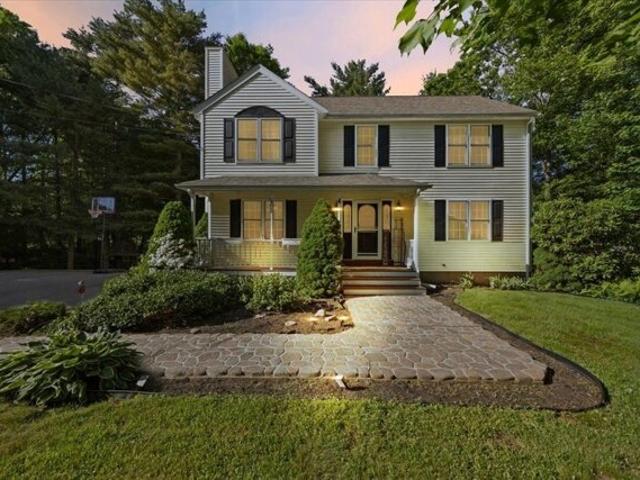 N Grove St, Middleboro, Home For Sale