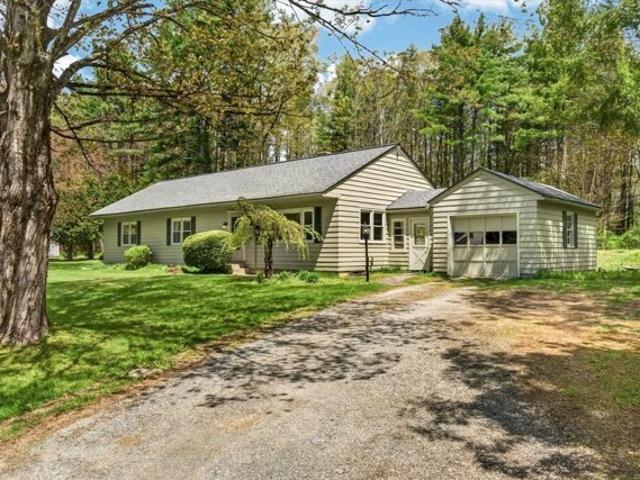 N Grove St, Rutland Town, Home For Sale
