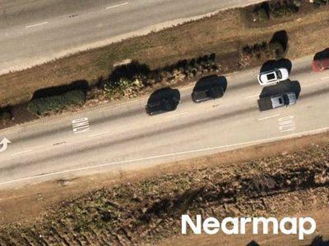 N Hwy 52
