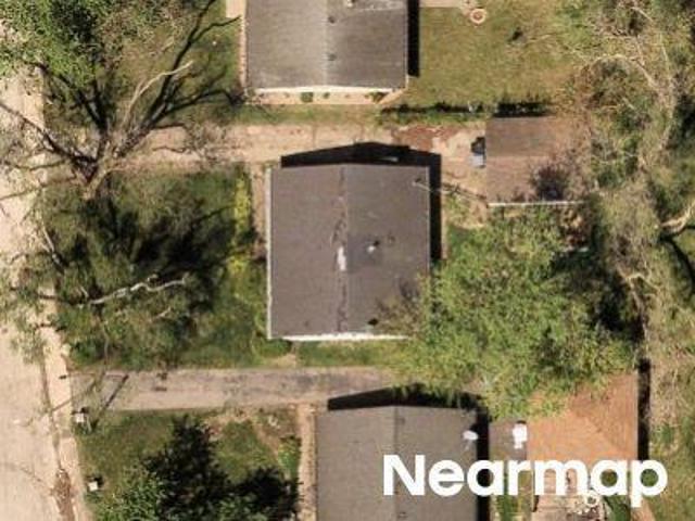 N Hammes Ave