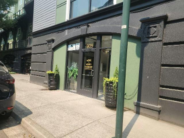 N Harbour Dr Unit 15