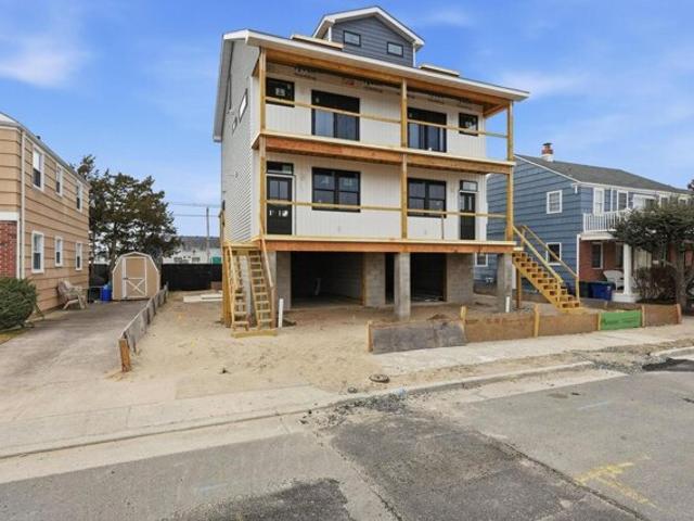 N Harding Ave, Margate, Home For Sale