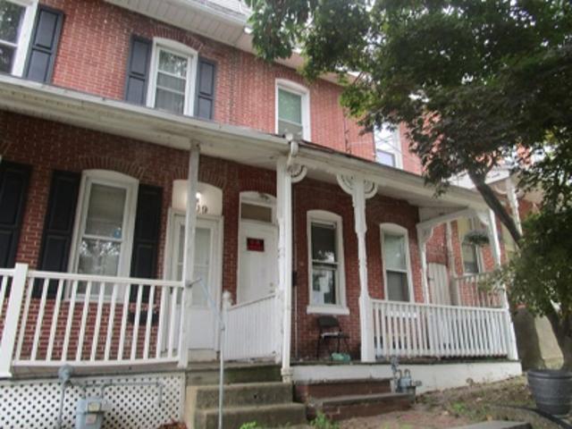 N Harrison St