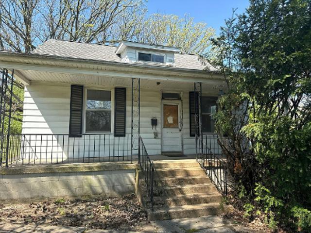 N Herman St