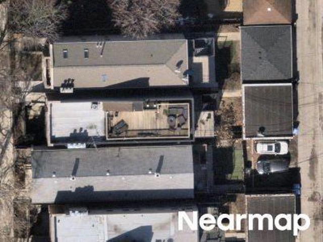 N Hermitage Ave # 3