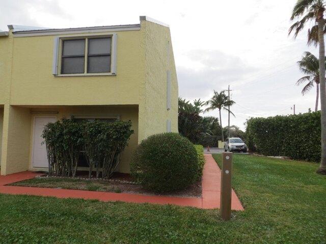 N Highway Aa Apt G, Hutchinson Island, Home For Sale