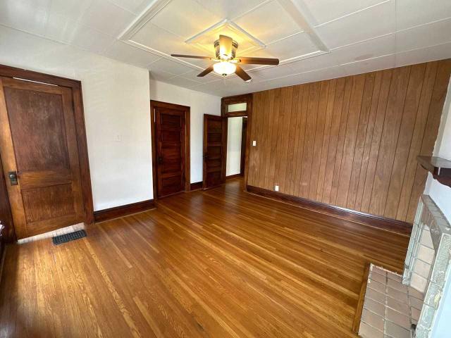 N High St 2321 2327 ONYX 1 Bedroom Apartment for Rent at 2321 N High St, Columbus, OH 43202 North Campus