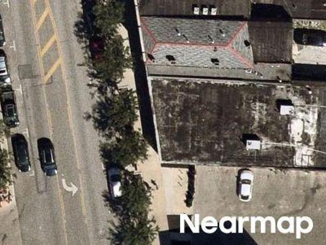 N High St