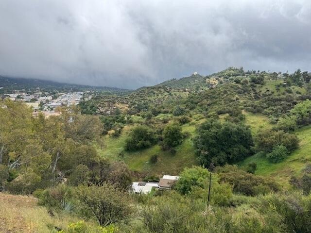 N High Top Dr, Tujunga, CA 91042