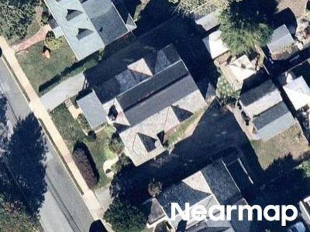 N Highland Ave