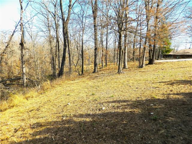 N Hilltop Circle
