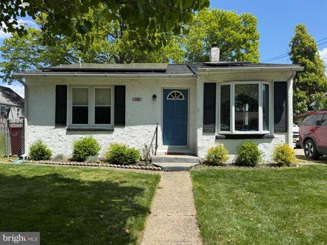 N Hilltop Ave, Somerdale, Home For Sale