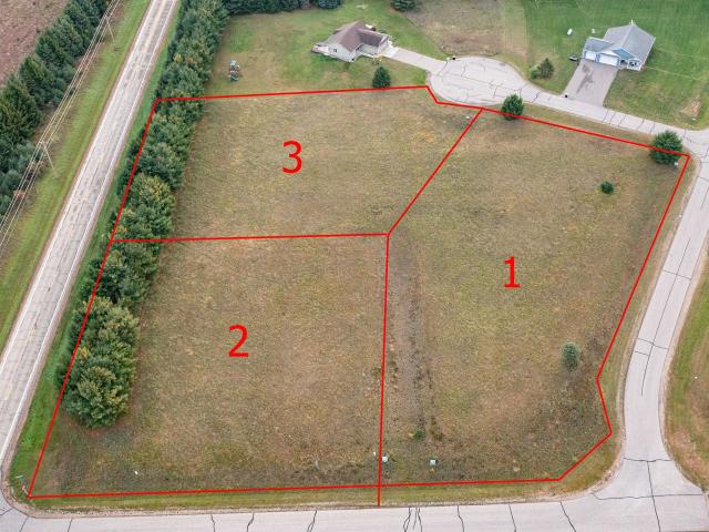 N Hill Rd, Unit 1, Waupaca, WI 54981 | MLS #20803 | Compass