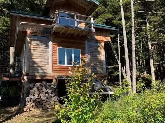 n HN NHN TENAKEE SPRING, REMOTE, AK 99841 Single Family Reside.