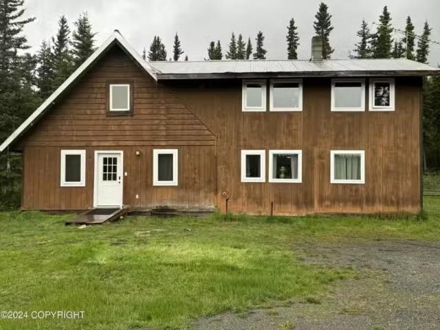 n HN TOK HIGHWAY, GAKONA, AK 99586 Single Family Residence For.