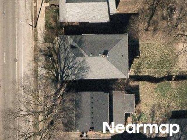 N Illinois St