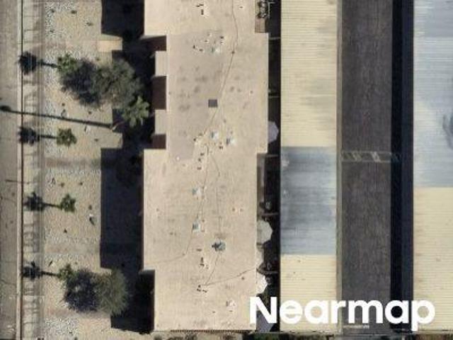 N Indian Canyon Dr