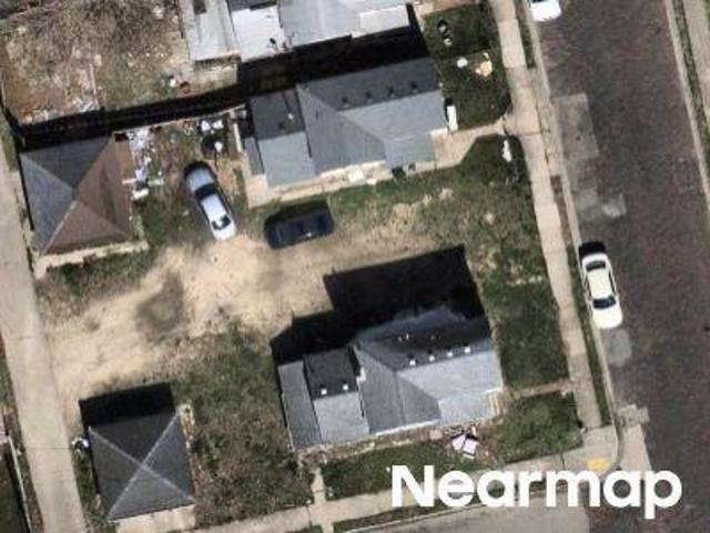 N Irwin St