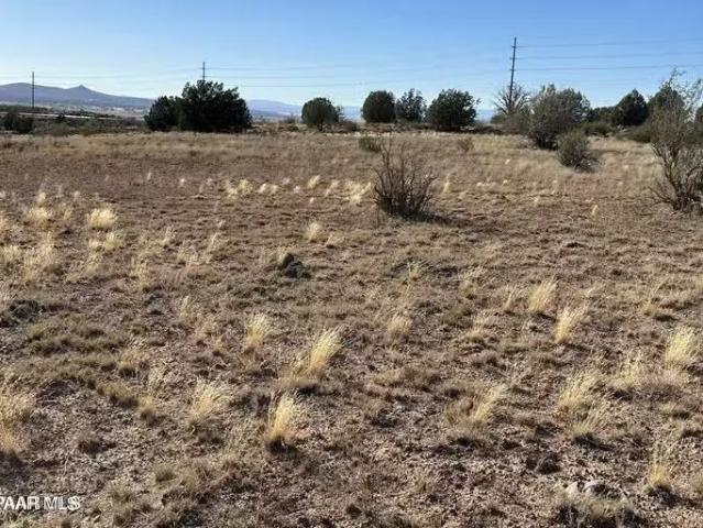 N Jacobs Well Rd 036C & 380D, Paulden, AZ 86334 MLS 1065203