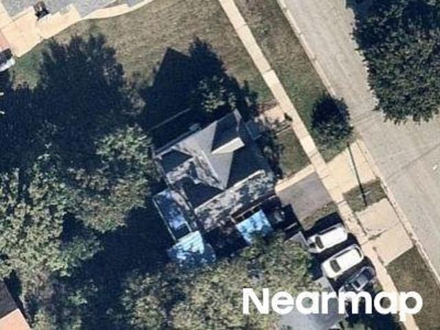 N Jackson St