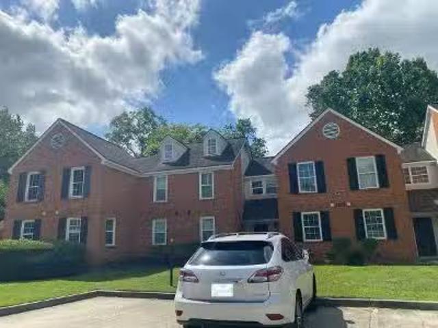 N Jefferson Place Cir Apt B
