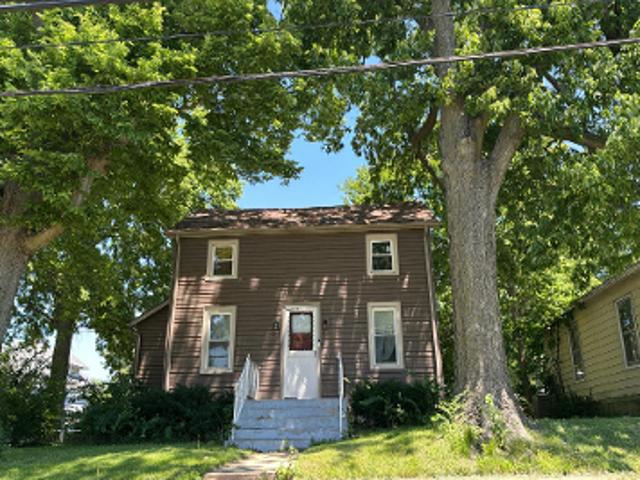 N Kankakee St