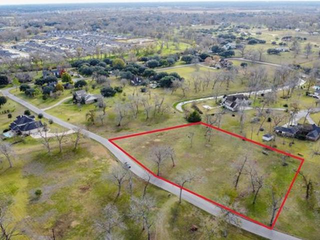 N Karaugh Dr, Richmond, TX 77406
